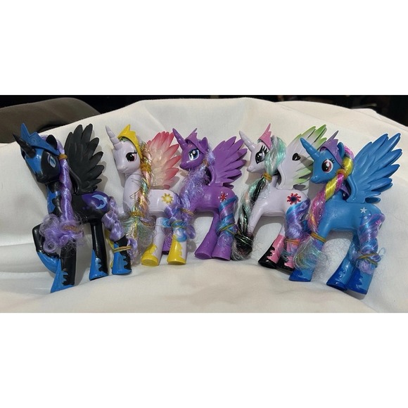 Hasbro | Cat | My Little Pony Friendship Is Magic Featuring Nightmare ...